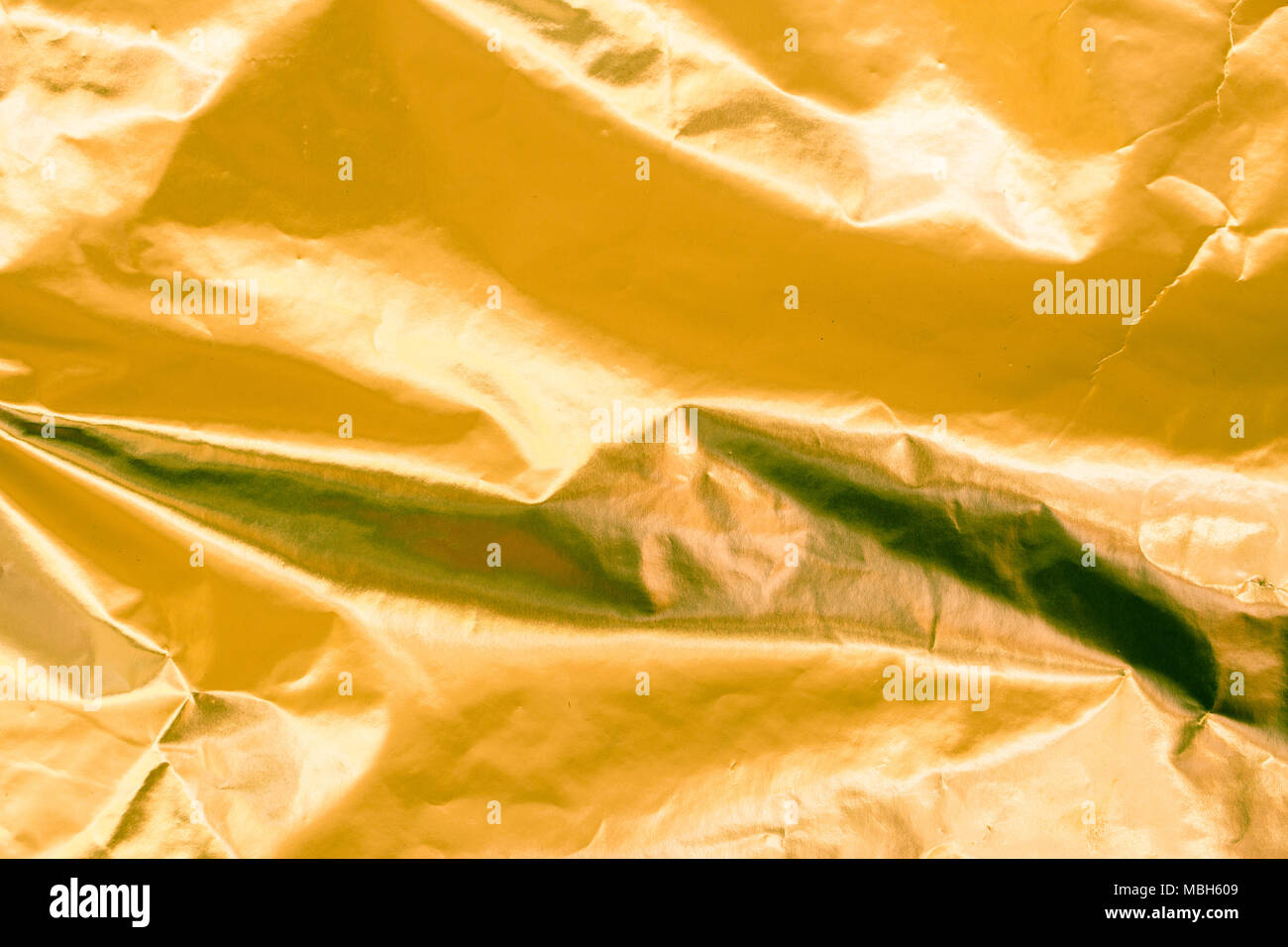 Wrinkled paper texture hi-res stock photography and images - Alamy