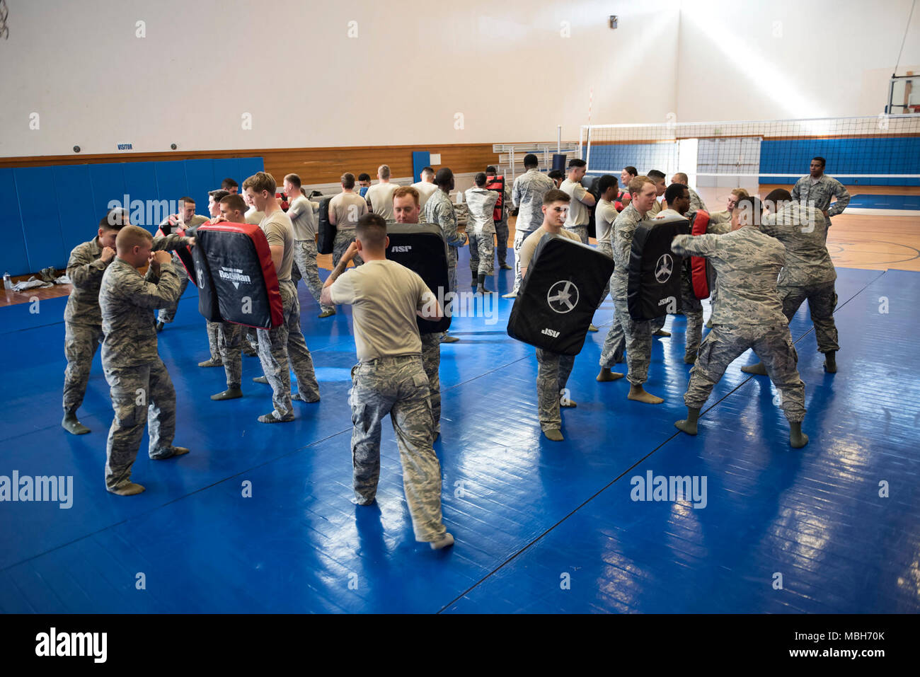 Combatives techniques hi-res stock photography and images - Alamy
