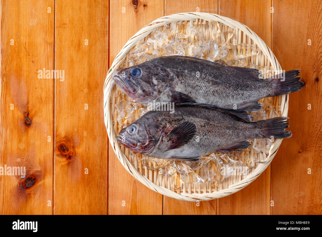 Raw rockfish hi-res stock photography and images - Alamy