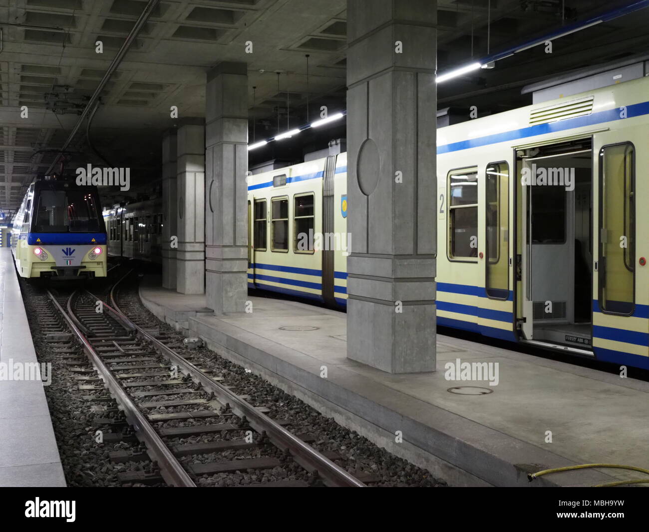 Fart movement hi-res stock photography and images - Alamy