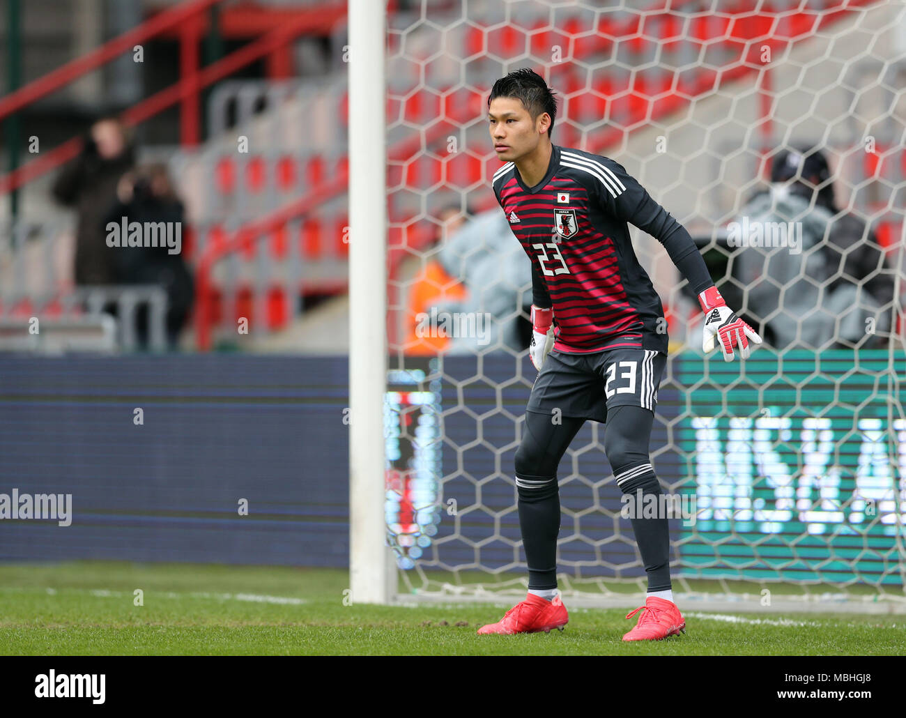 Nakamura kosuke hi-res stock photography and images - Alamy