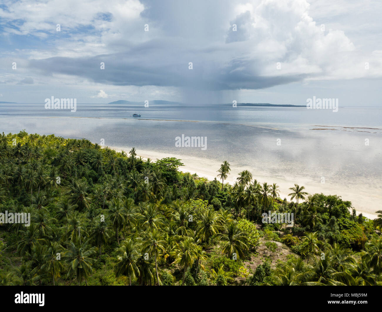 Aerial of triangle island hi-res stock photography and images - Alamy