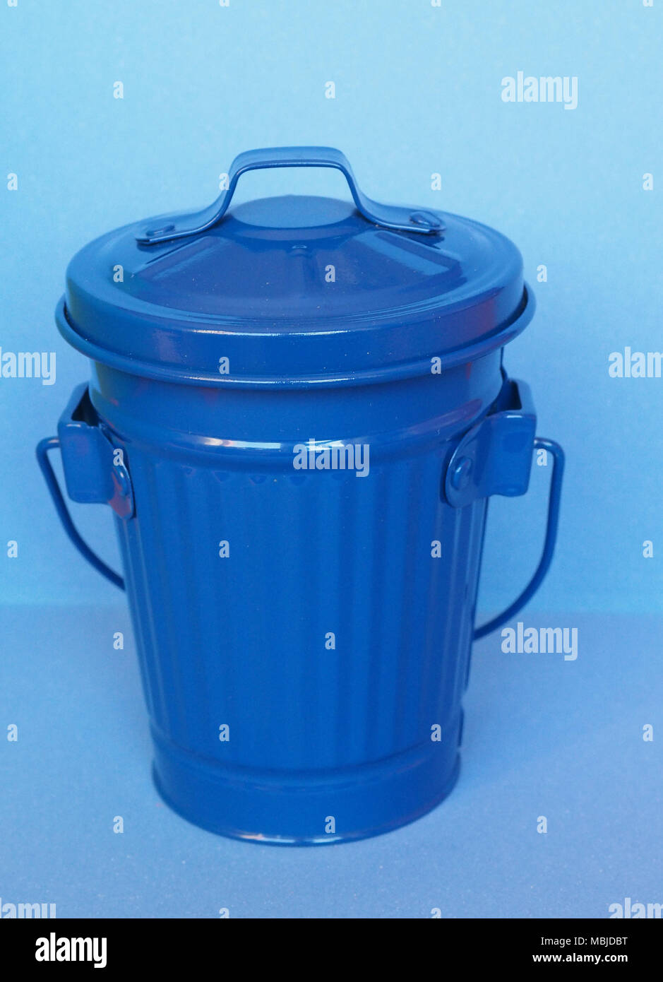 blue litter bin aka garbage or trash bin or waste bin Stock Photo - Alamy
