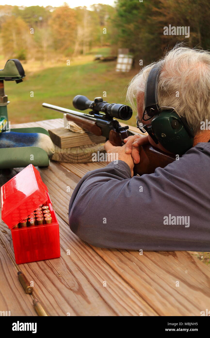 Sighting equipment hi-res stock photography and images - Alamy