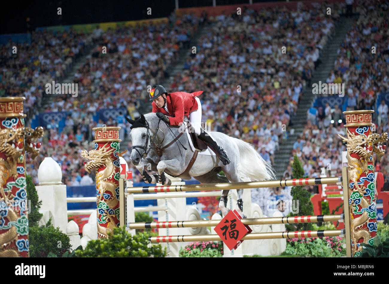 Team jumping competition hi-res stock photography and images - Alamy