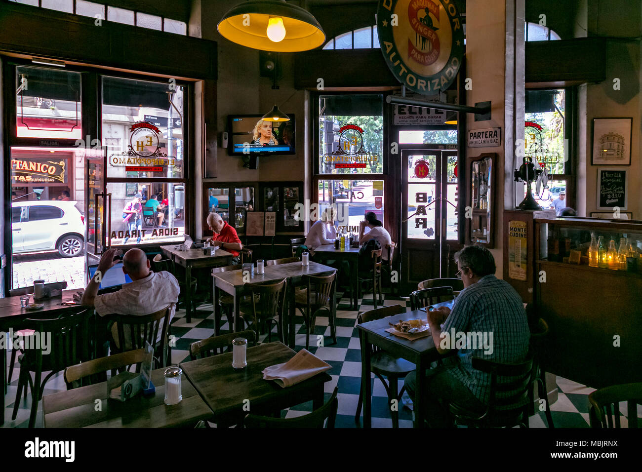 Hipopotamus hi-res stock photography and images - Alamy