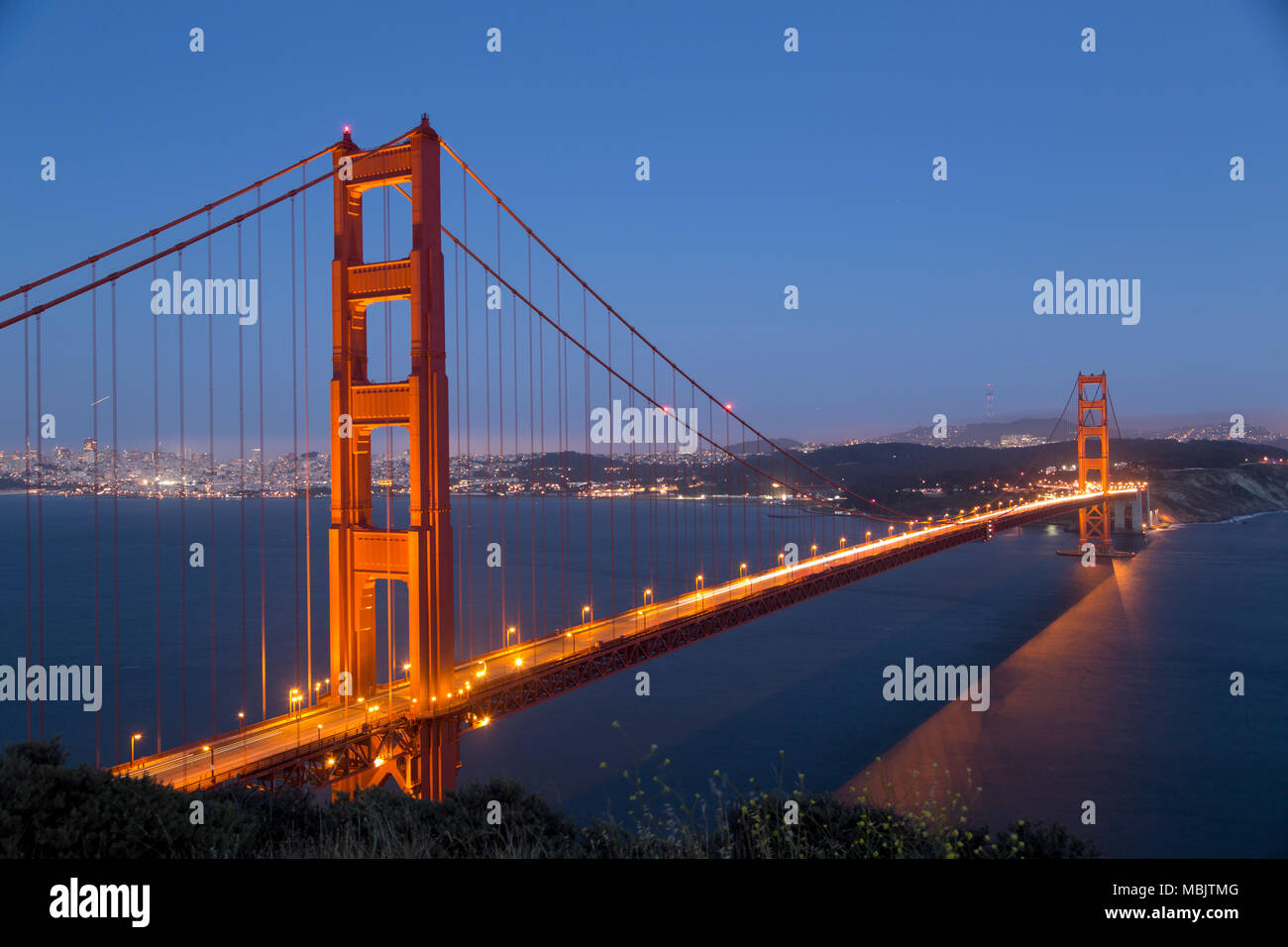 Golden Gate Bridge at Night Stock Photo - Alamy