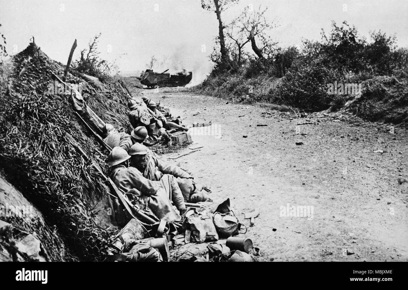 War wound hi-res stock photography and images - Alamy