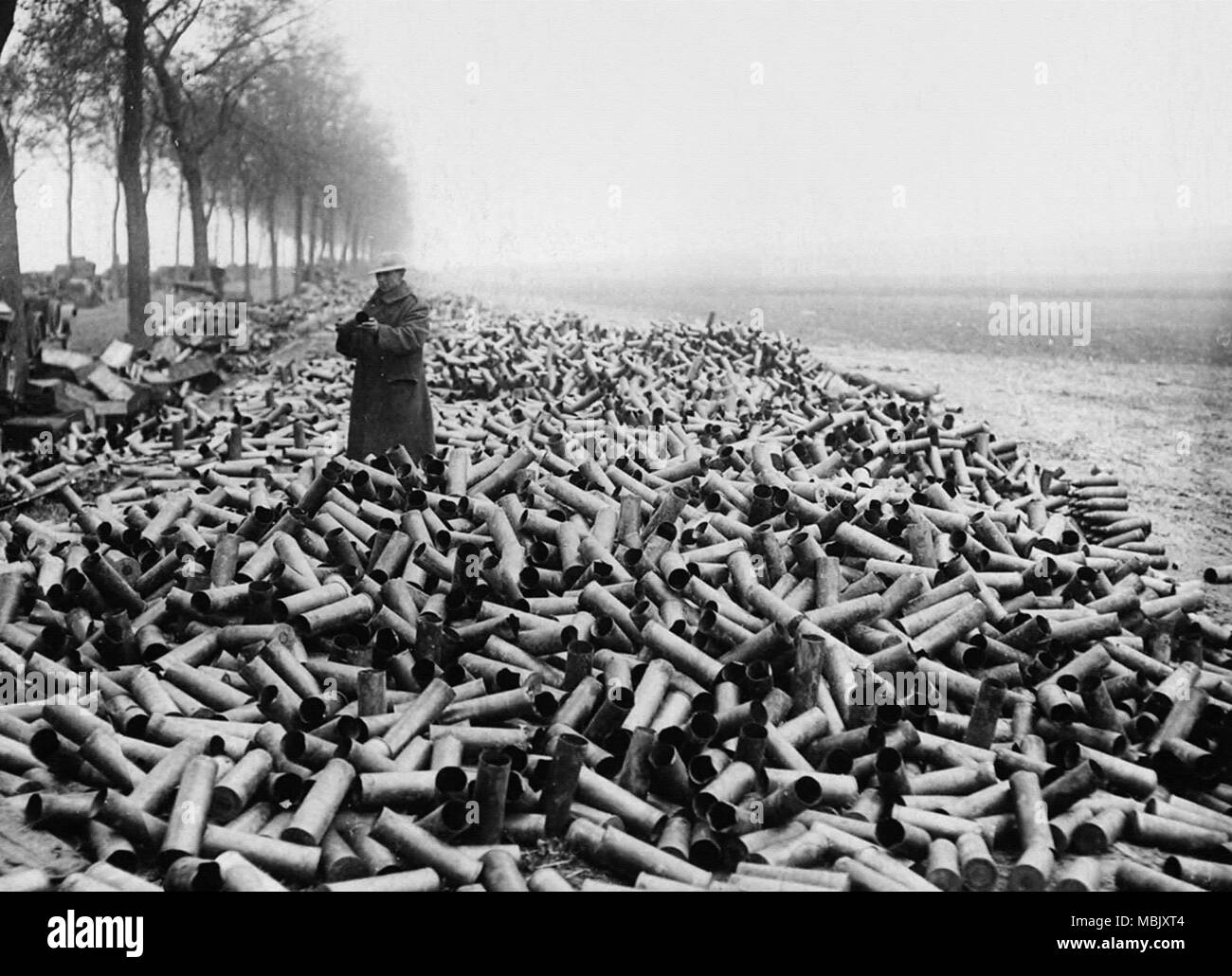 World war i artillery shells hi-res stock photography and images - Alamy