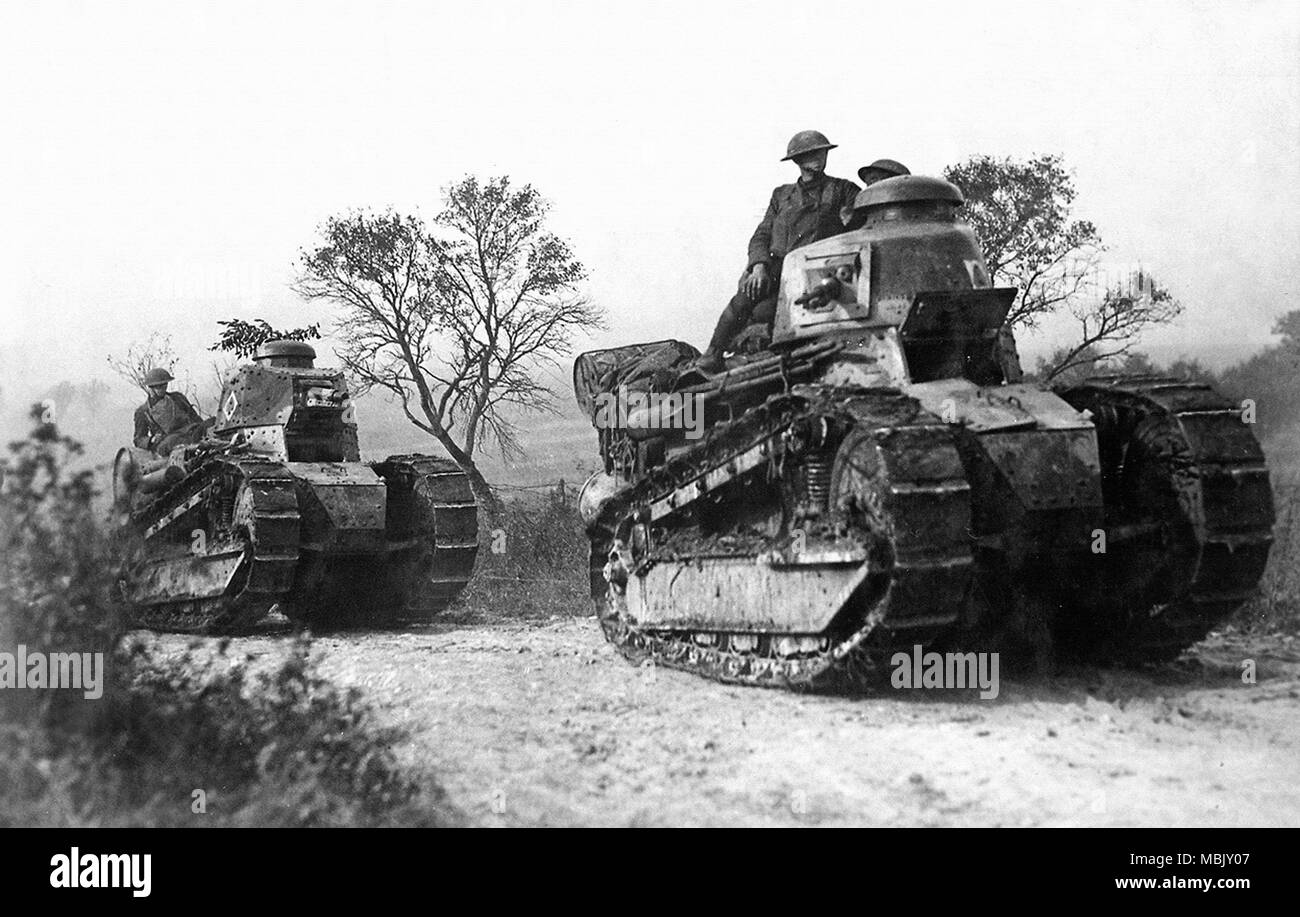 Renault tank hi-res stock photography and images - Alamy