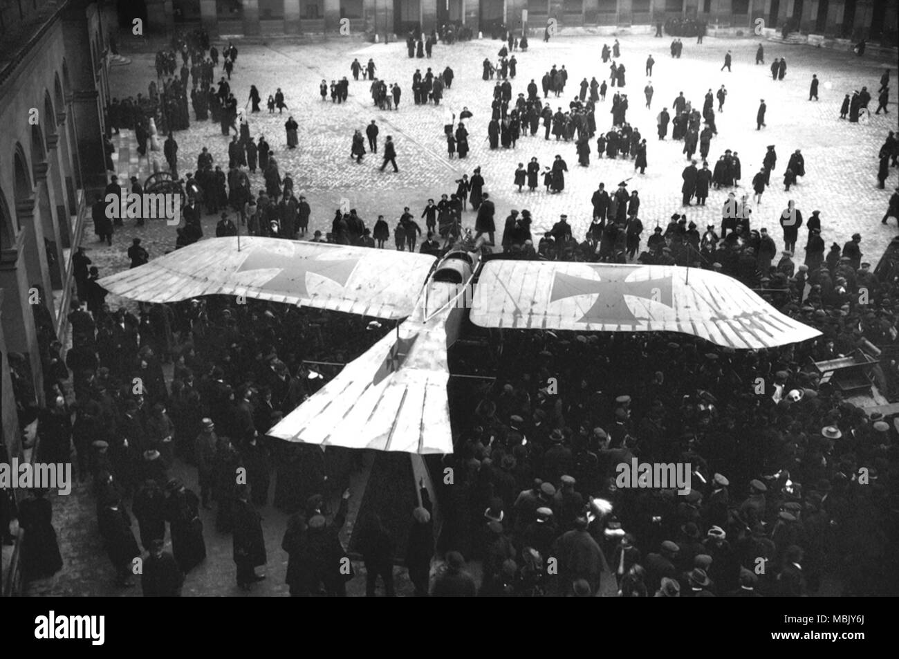 Captured german aircraft hi-res stock photography and images - Alamy