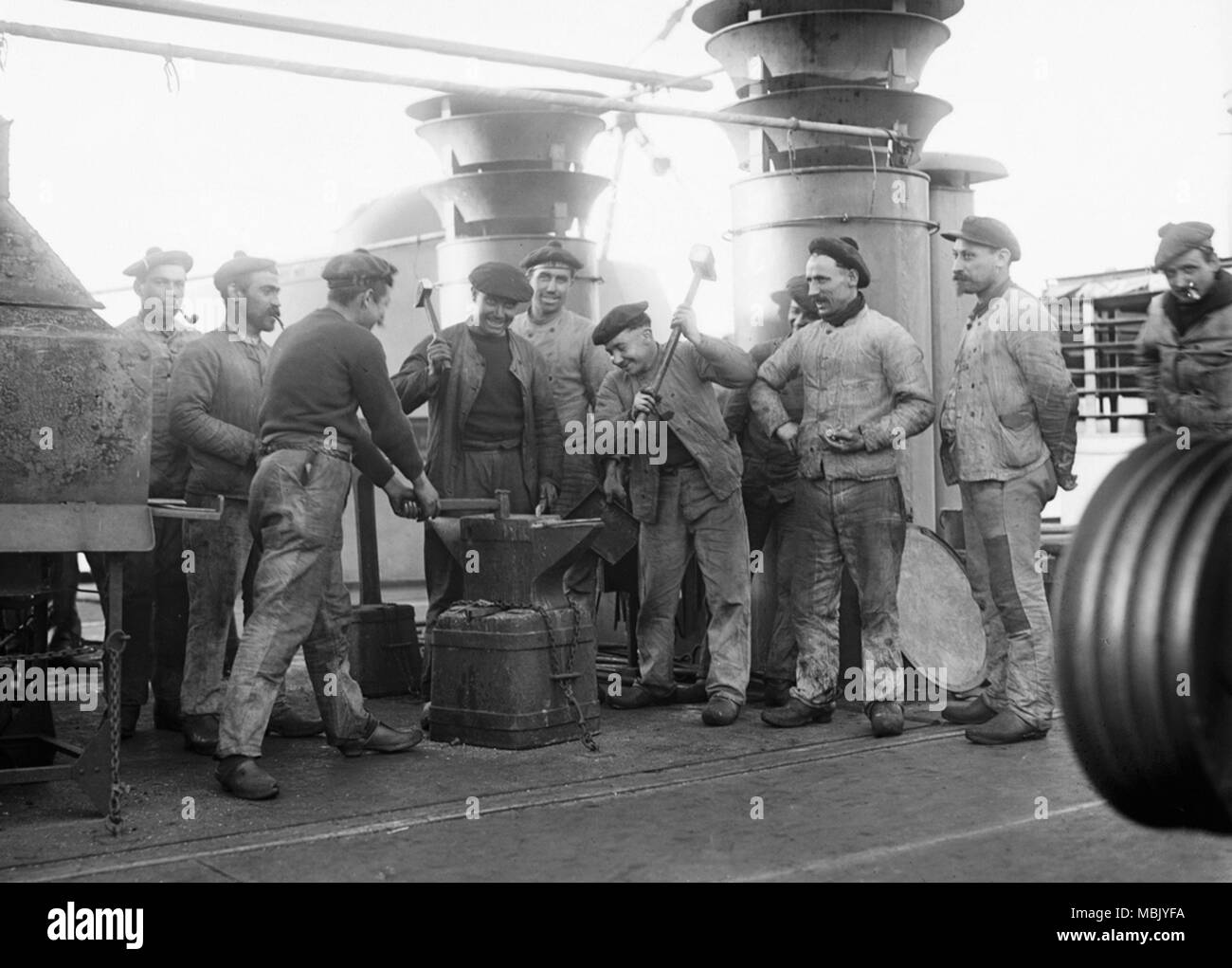 Anvil chorus Black and White Stock Photos & Images - Alamy