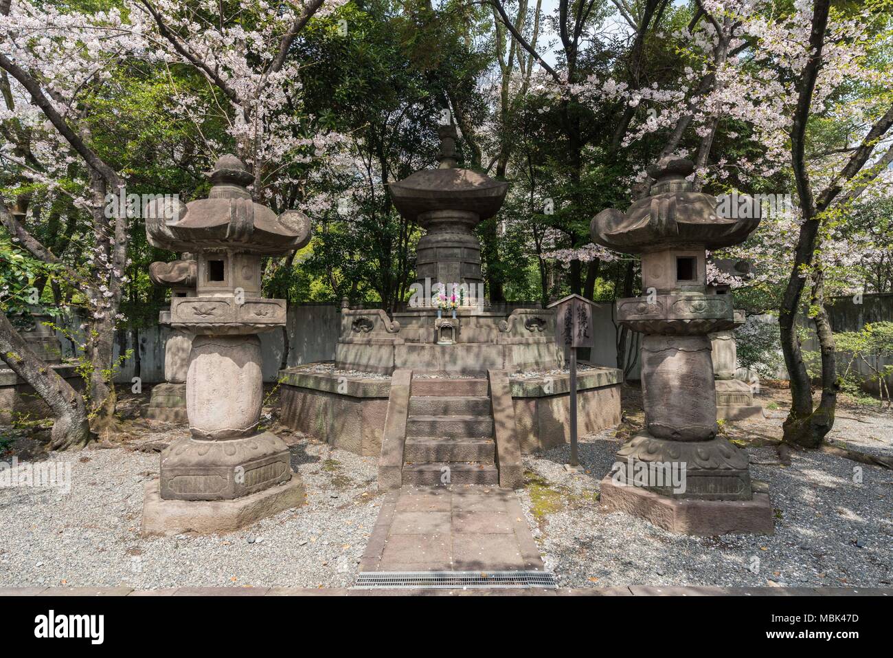 Tokugawa family's grave, Zojoji Temple, Minato-Ku, Tokyo, Japan Stock ...