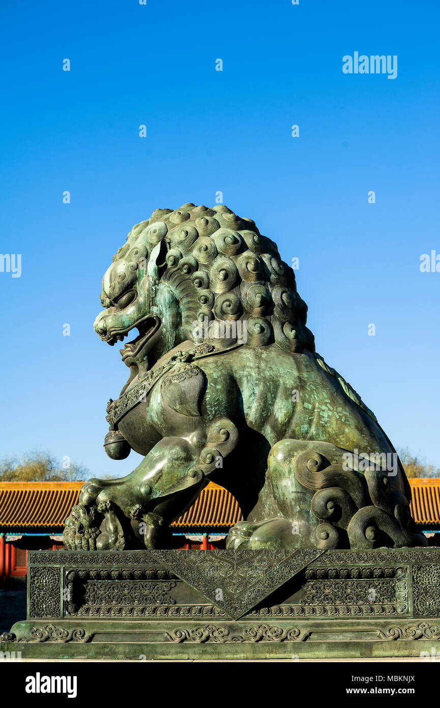 The bronze lion in front of Taihe gate of Forbidden City Stock Photo ...