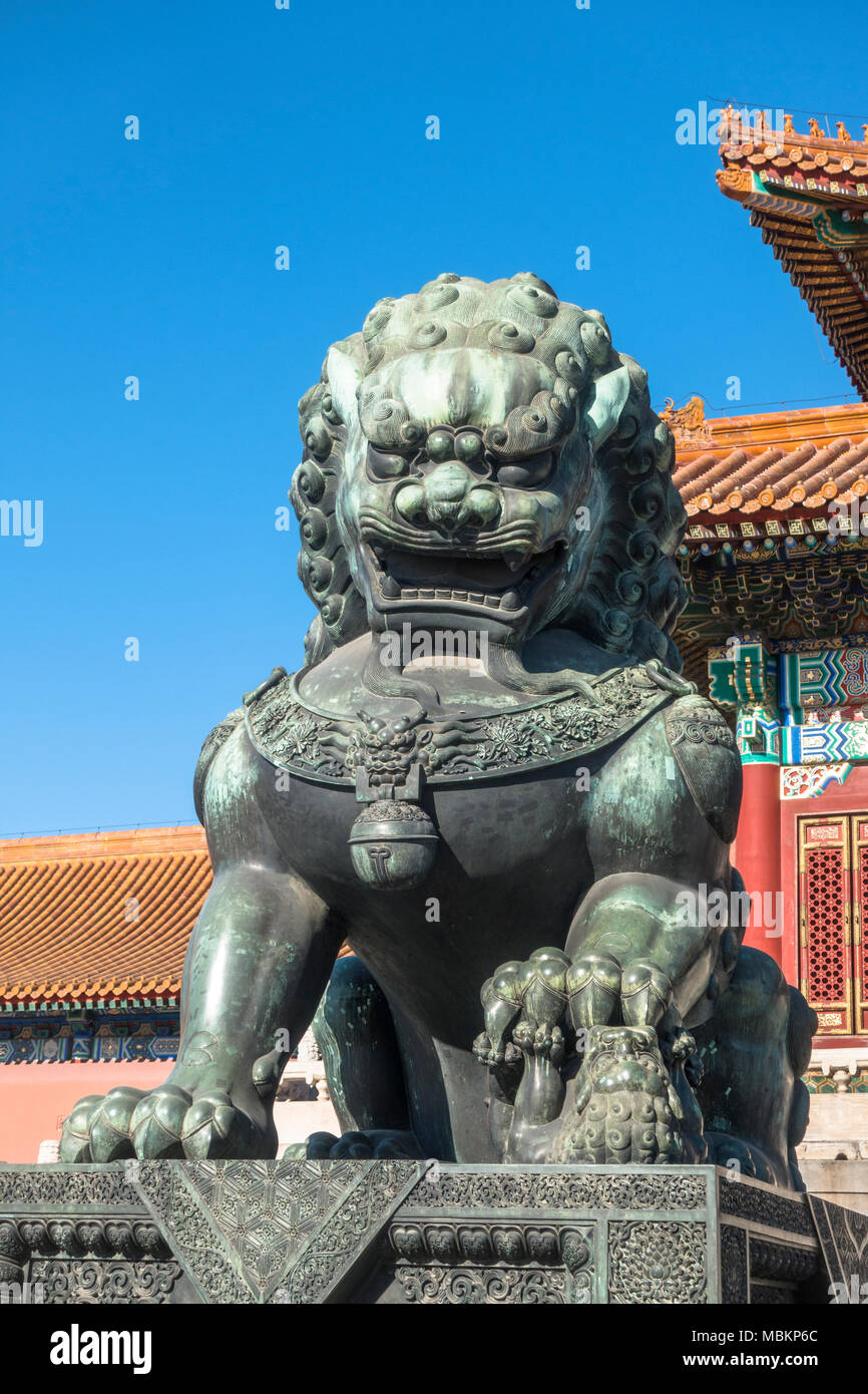The bronze lion in front of Taihe gate of Forbidden City Stock Photo ...