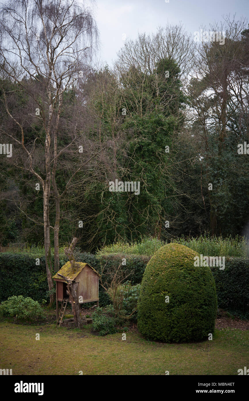 Hook heath surrey hi-res stock photography and images - Alamy