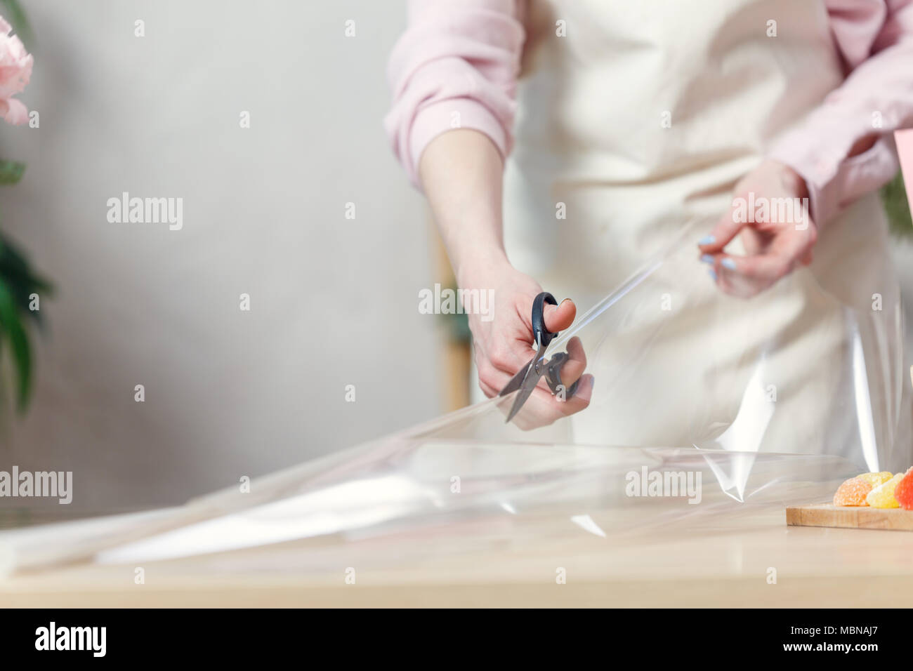 Film cutting table hi-res stock photography and images - Alamy