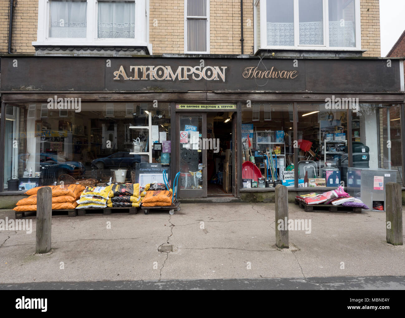Hardware items hi-res stock photography and images - Alamy