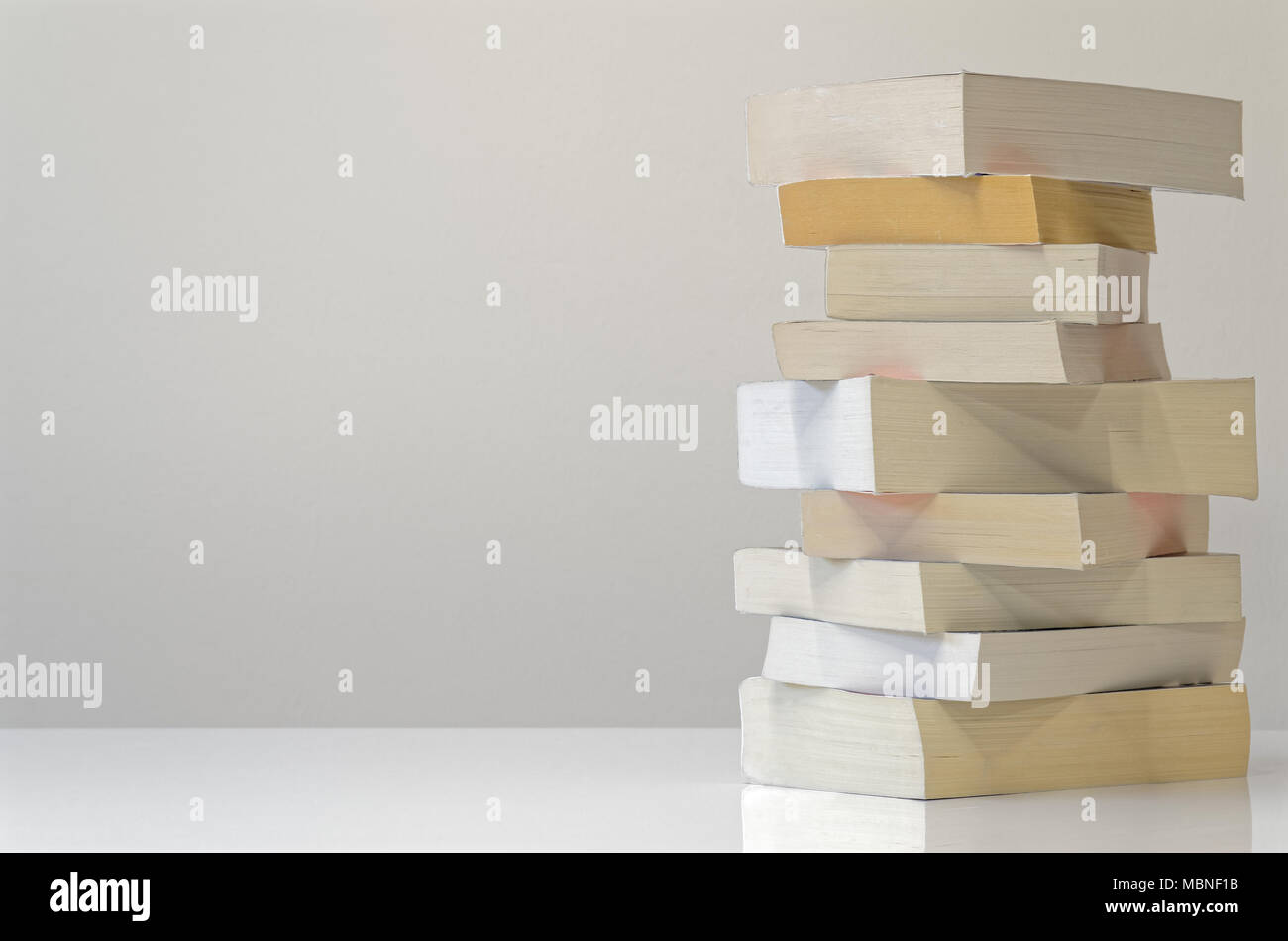 Books school pile graduation hi-res stock photography and images - Alamy