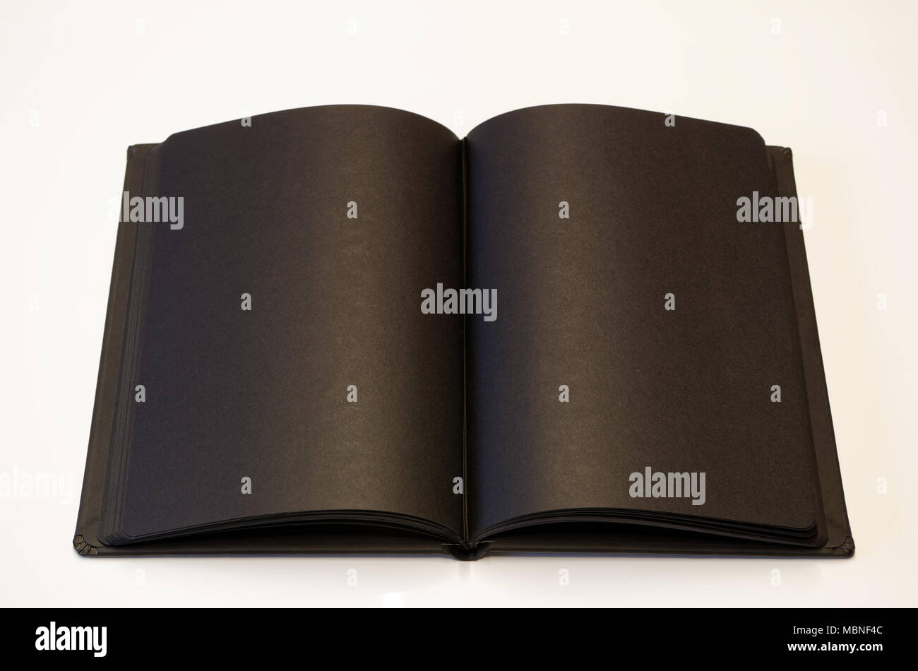 Open book black cover hi-res stock photography and images - Alamy