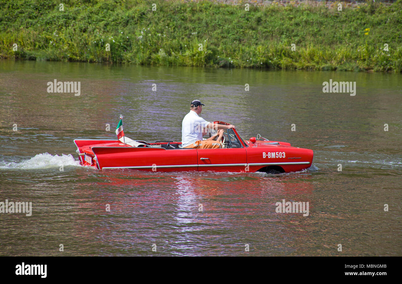Amphi car hi-res stock photography and images - Alamy
