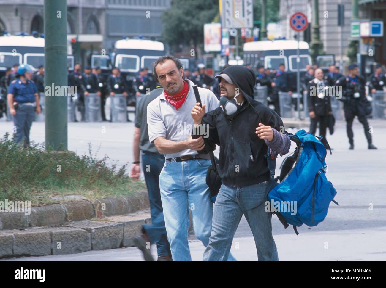 Polizia internazionale hi-res stock photography and images - Alamy