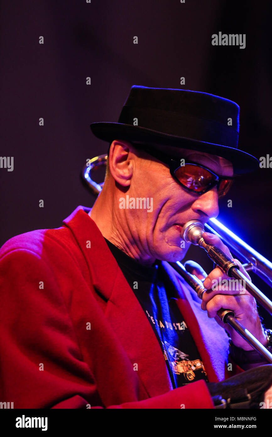 Boba jazz band hi-res stock photography and images - Alamy