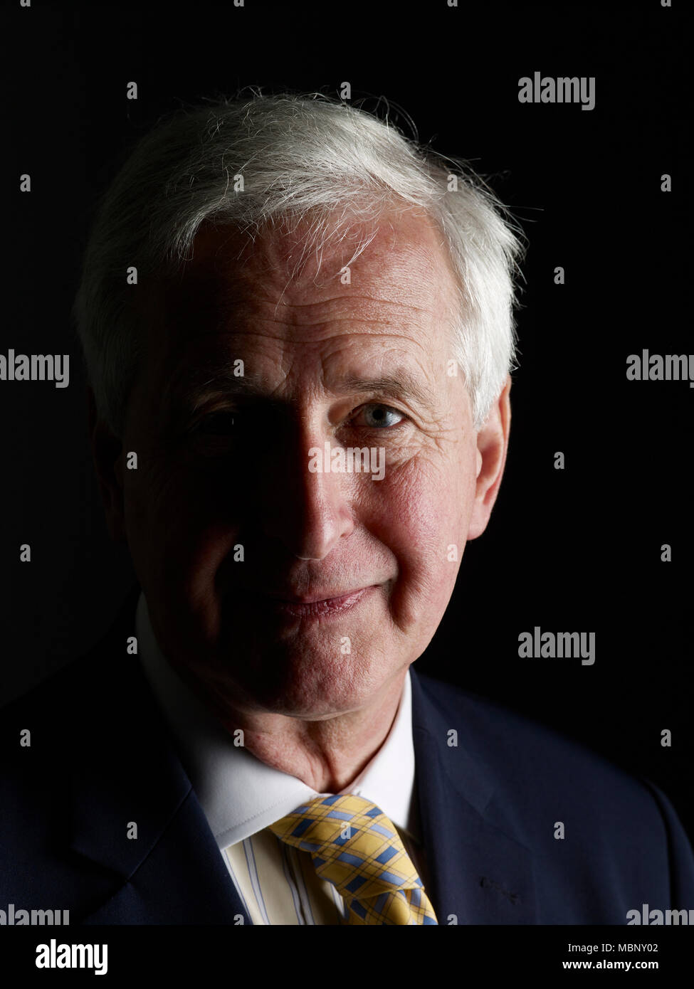 Hugo vickers queen mother hi-res stock photography and images - Alamy