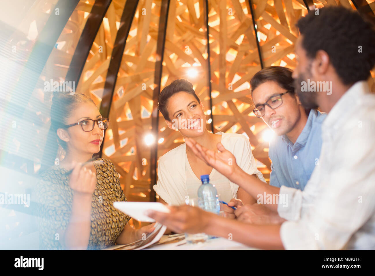 Happy people talking hi-res stock photography and images - Alamy