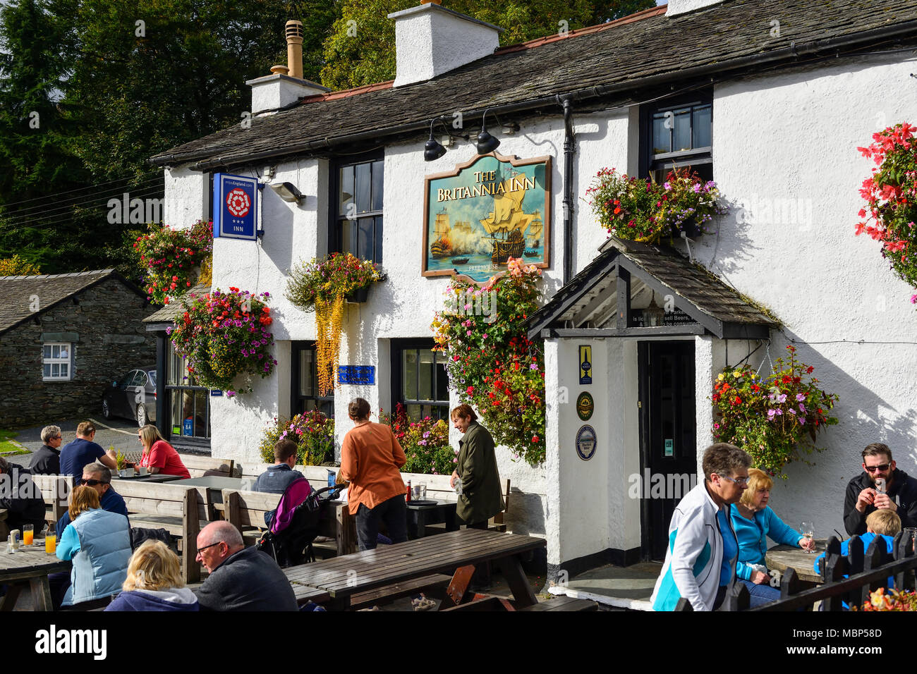 Britannia inn elterwater hi-res stock photography and images - Alamy