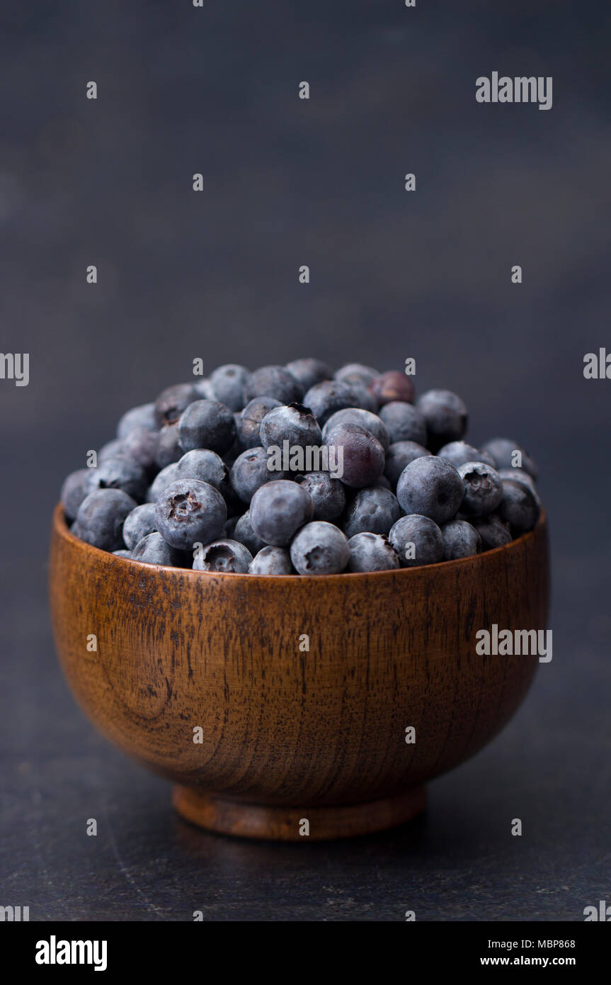 Blue bowl of blueberries forest hi-res stock photography and images - Alamy