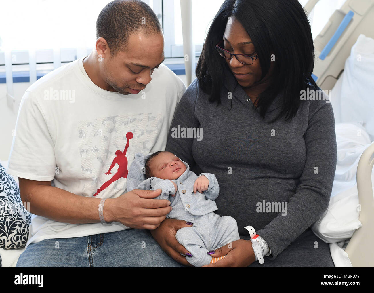 YOKOSUKA, Japan (Jan. 2, 2018) – Brittney Clark (right) and her husband ...