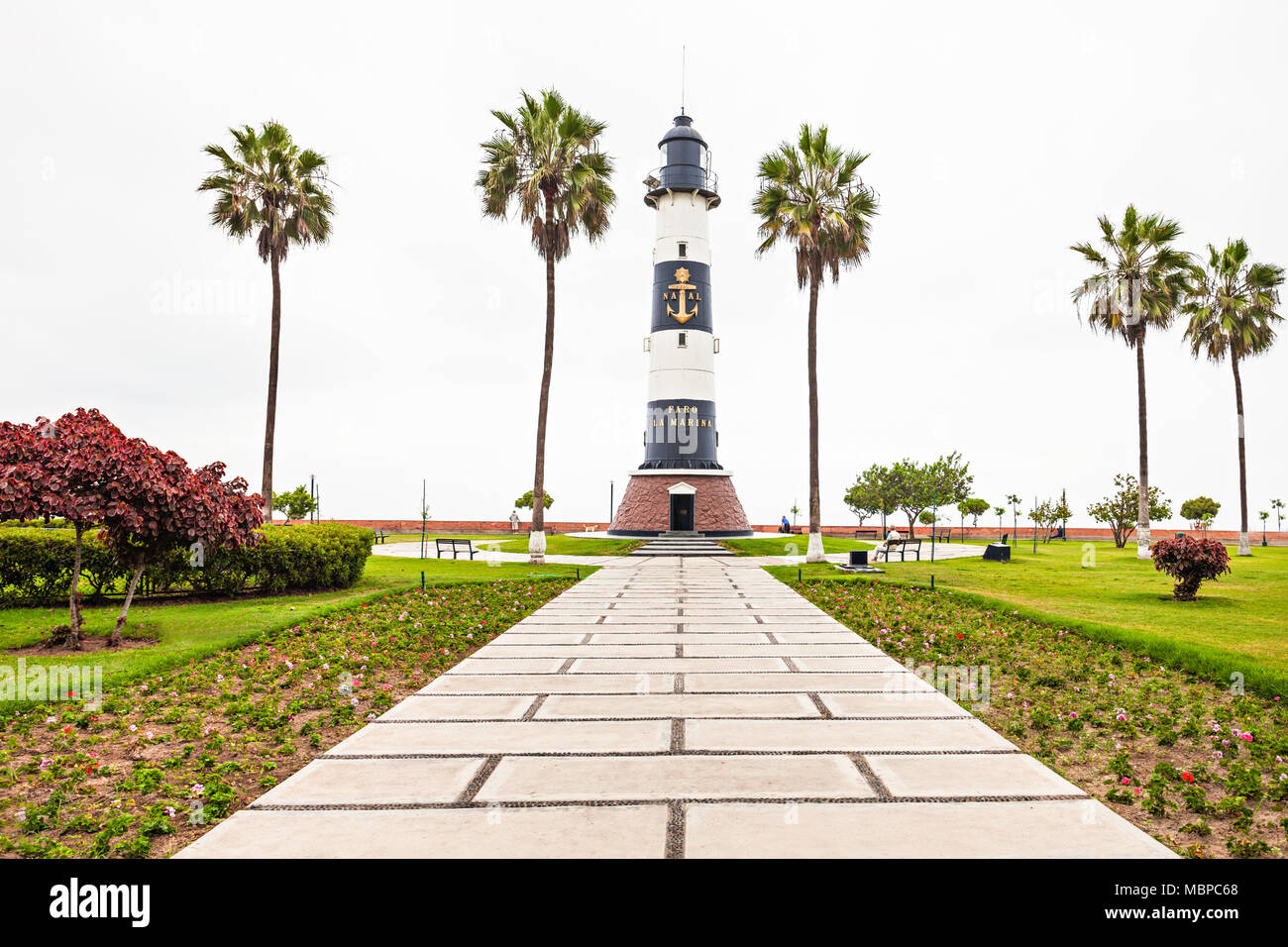 La Marina Lighthouse (Faro la Marina) is a lighthouse in parkland on ...