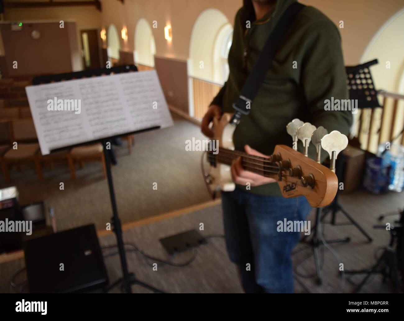 Peavey guitar hi-res stock photography and images - Alamy