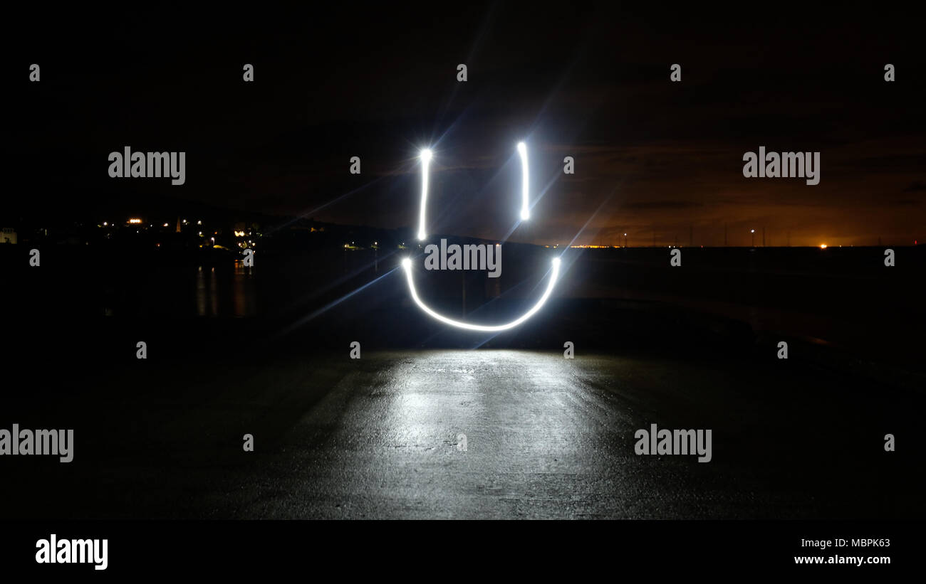 Smiley face image hi-res stock photography and images - Alamy