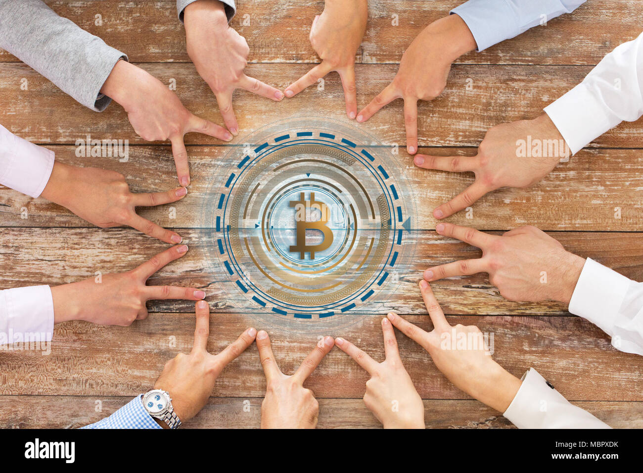 Peace hand hi-res stock photography and images - Alamy