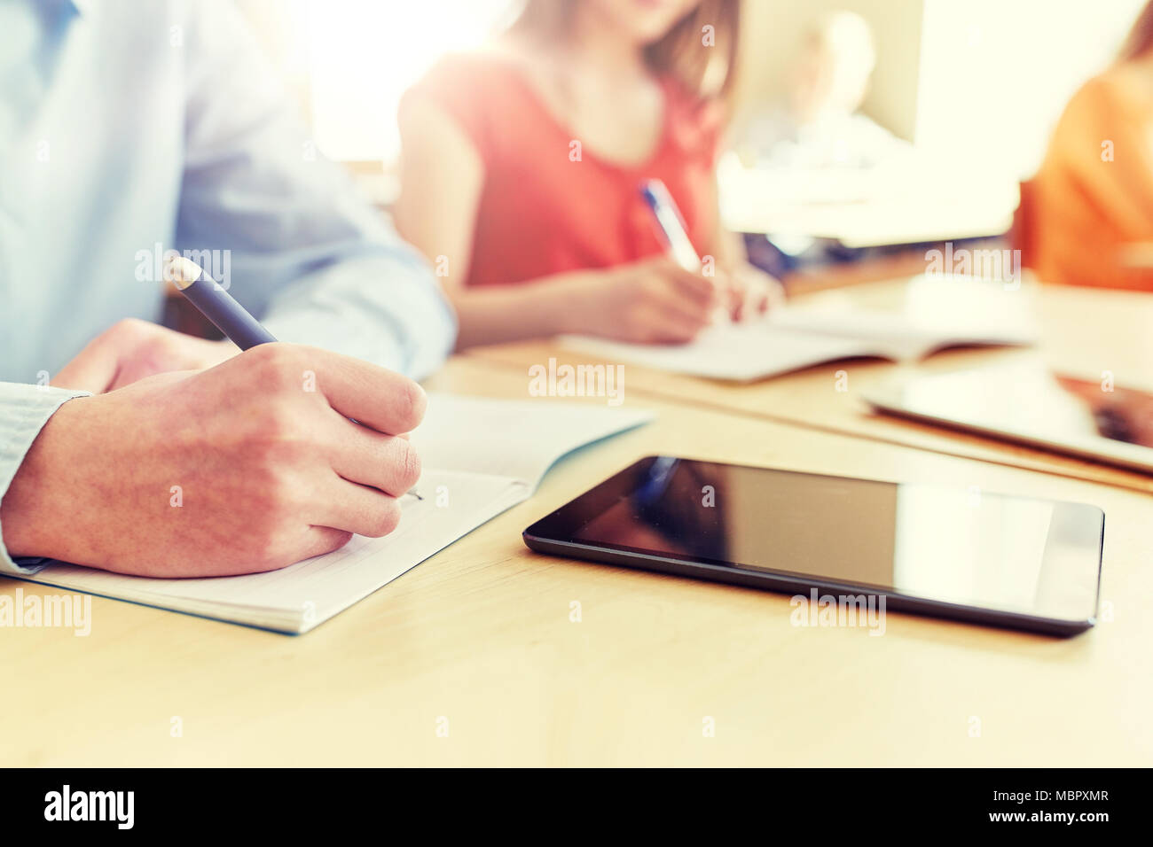 High school classroom tablet hi-res stock photography and images - Alamy