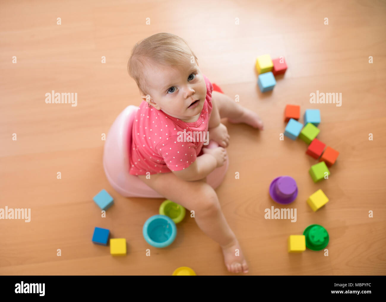 Potty training toddler girl one hi-res stock photography and images - Alamy