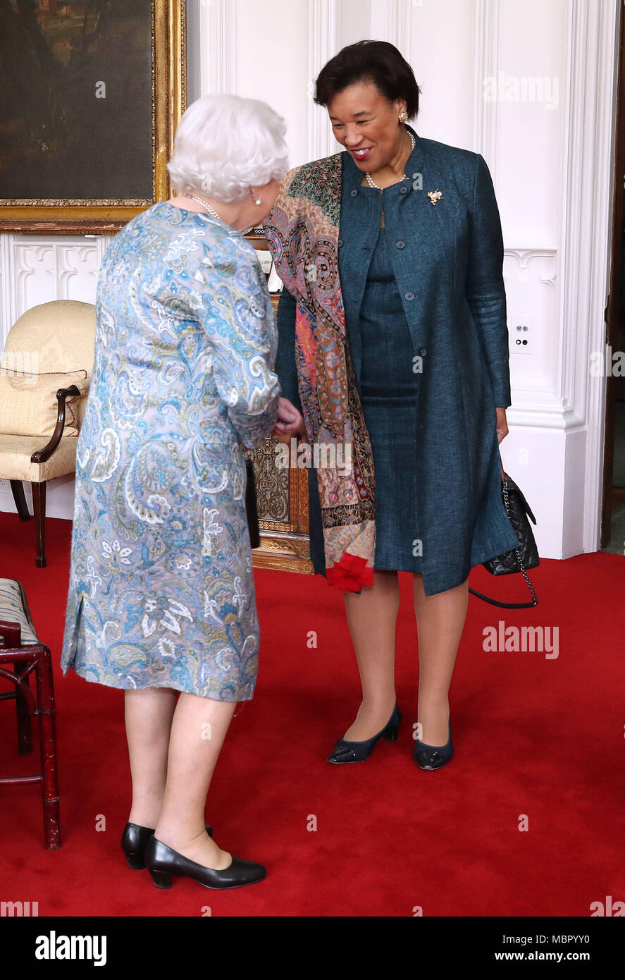 Queen elizabeth ii receives commonwealth secretary general hi-res stock ...
