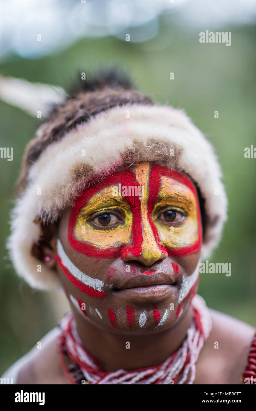 Tari papua new guinea hi-res stock photography and images - Alamy
