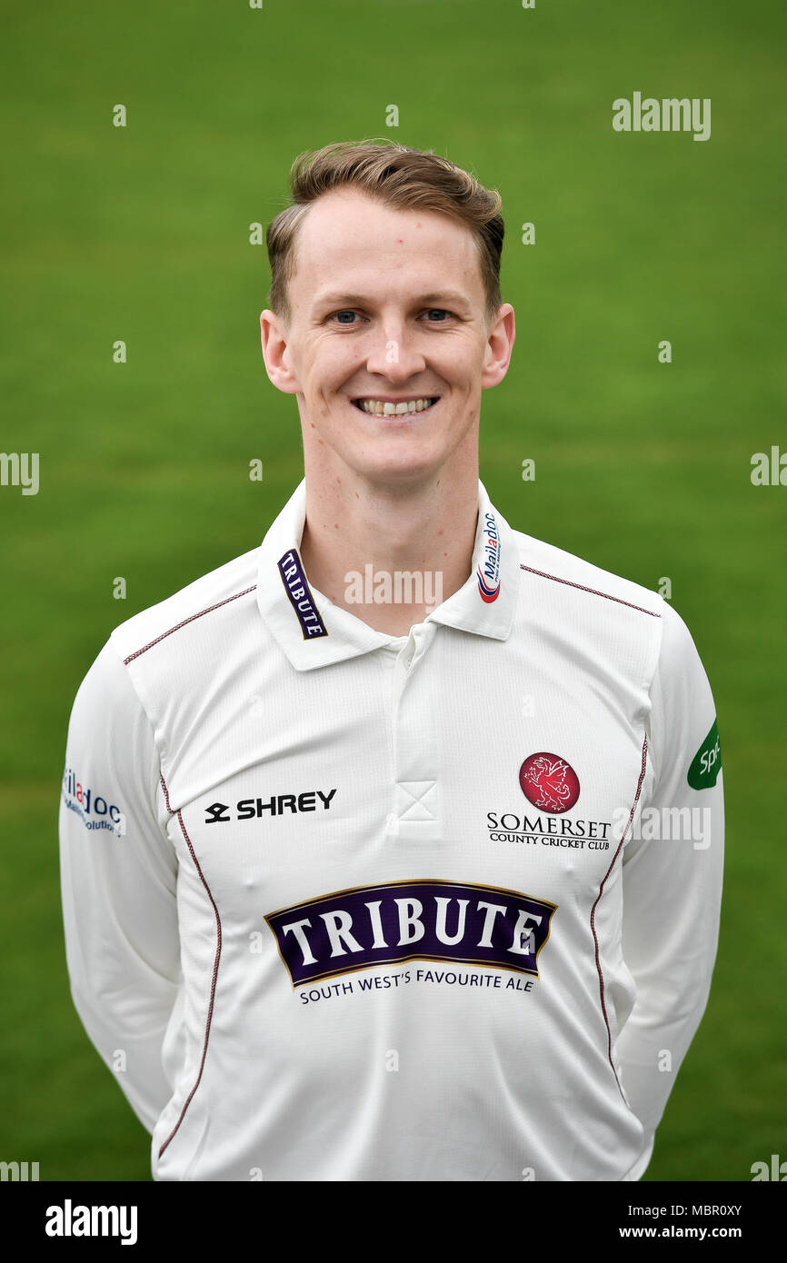 Max waller cricket hi-res stock photography and images - Alamy