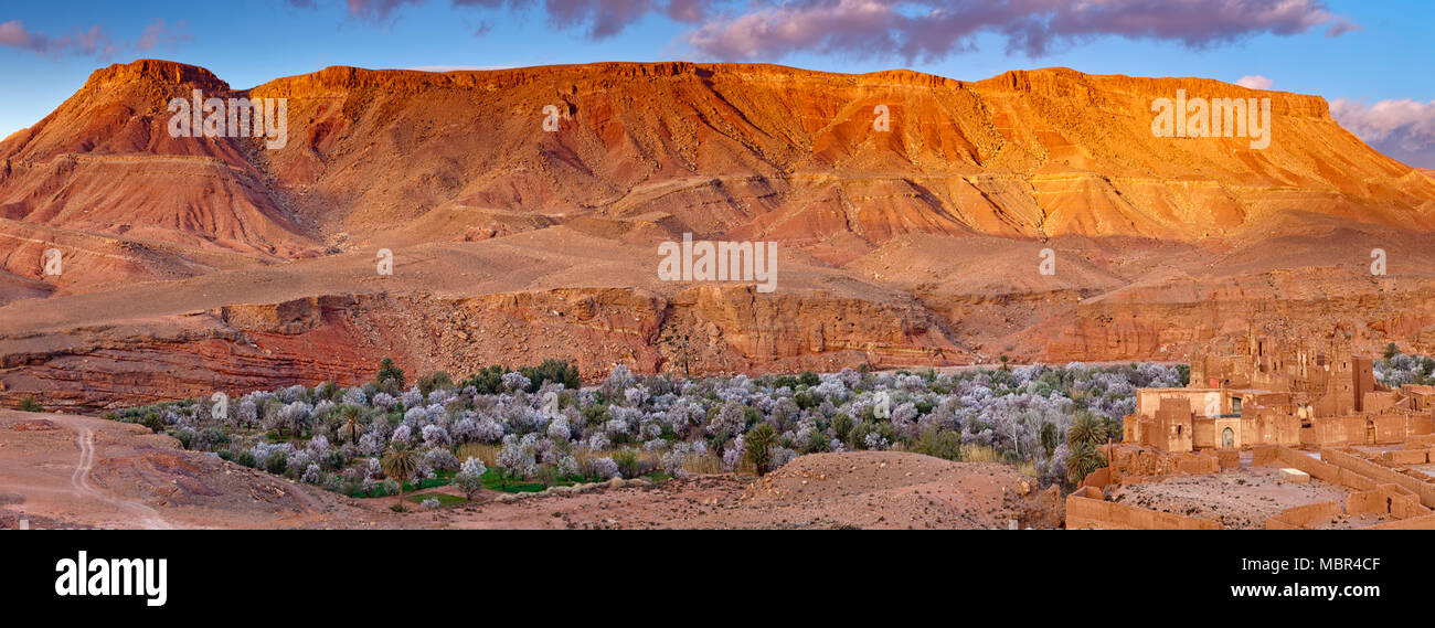 Atlas mountain range hi-res stock photography and images - Alamy