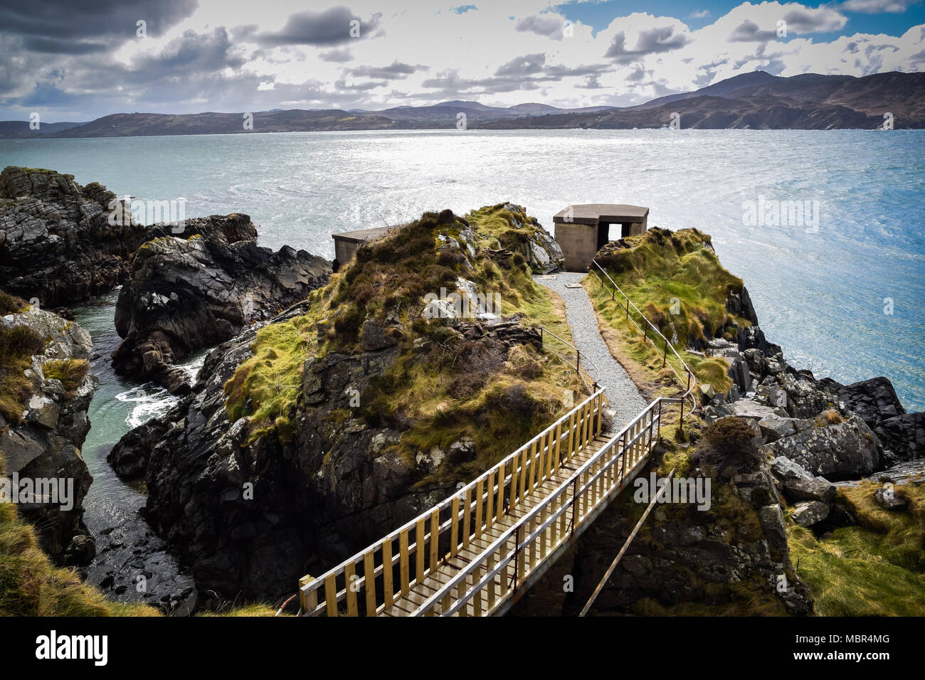 Lookout over water hi-res stock photography and images - Alamy