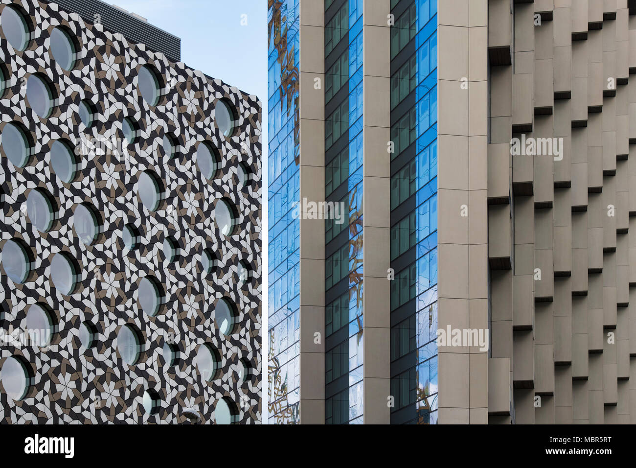Circular building london hi-res stock photography and images - Alamy