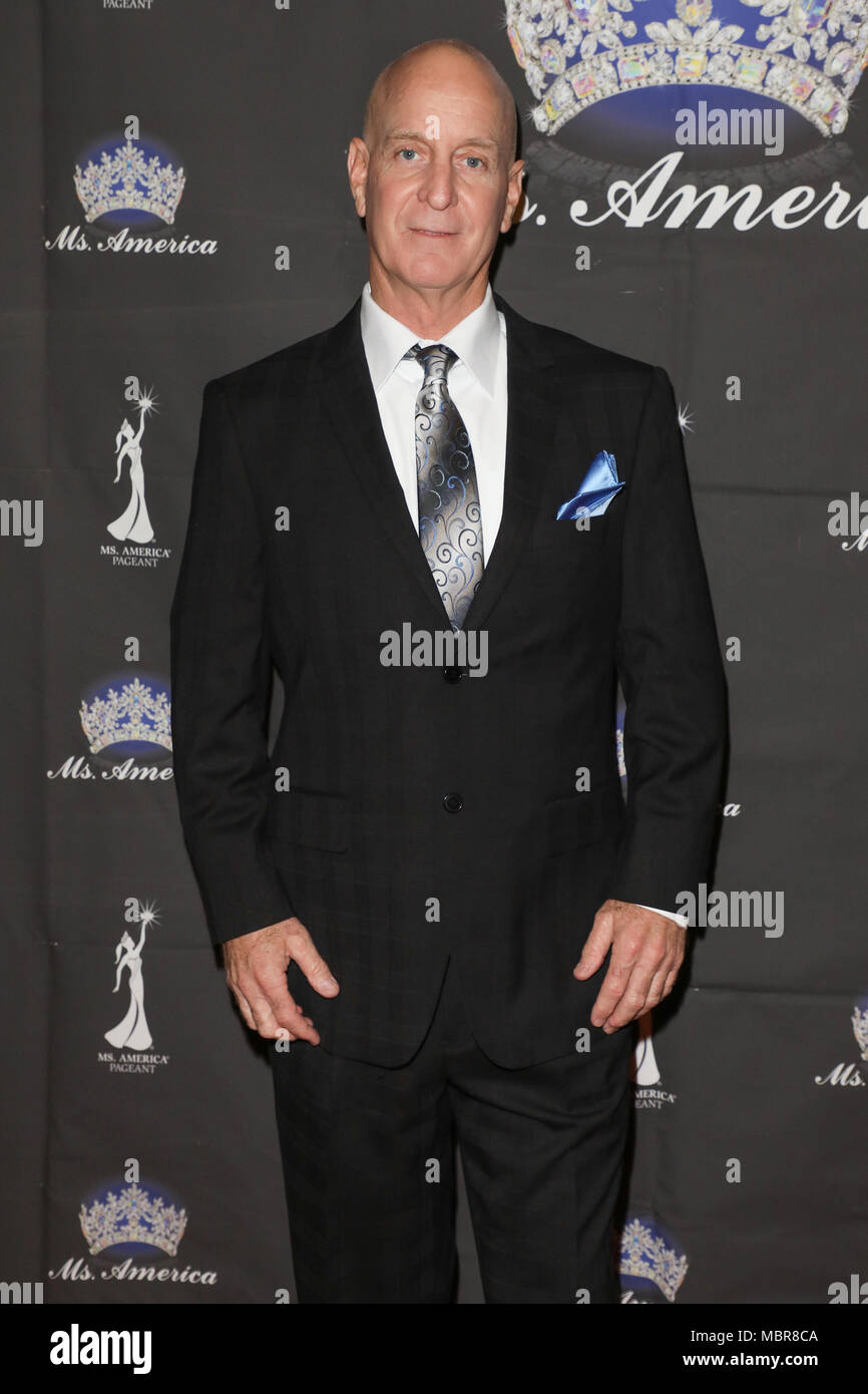 Queen mary long beach 2018 hi-res stock photography and images - Alamy