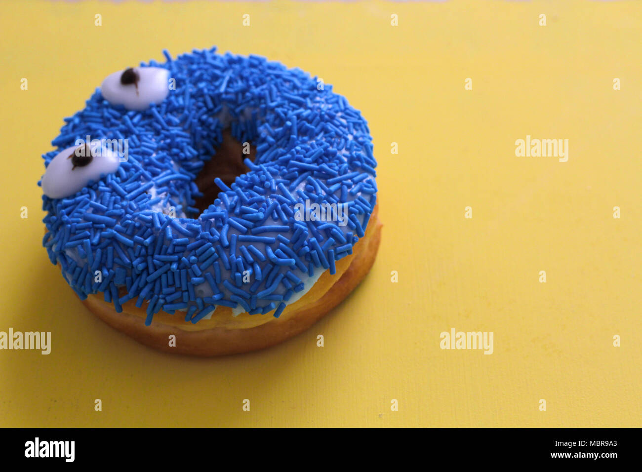 Cartoon donut hi-res stock photography and images - Alamy