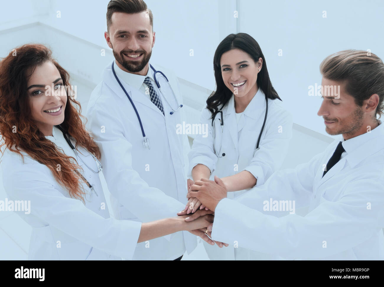 Doctors team consult hi-res stock photography and images - Alamy