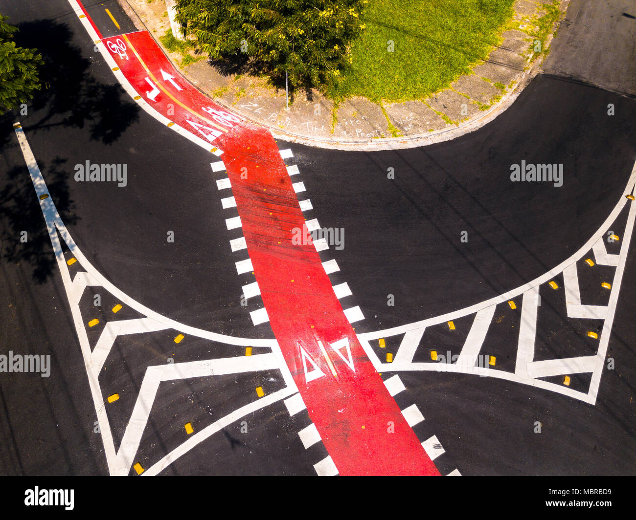 Bicycle path for cycling and cycling in a large city. Aerial view Stock ...