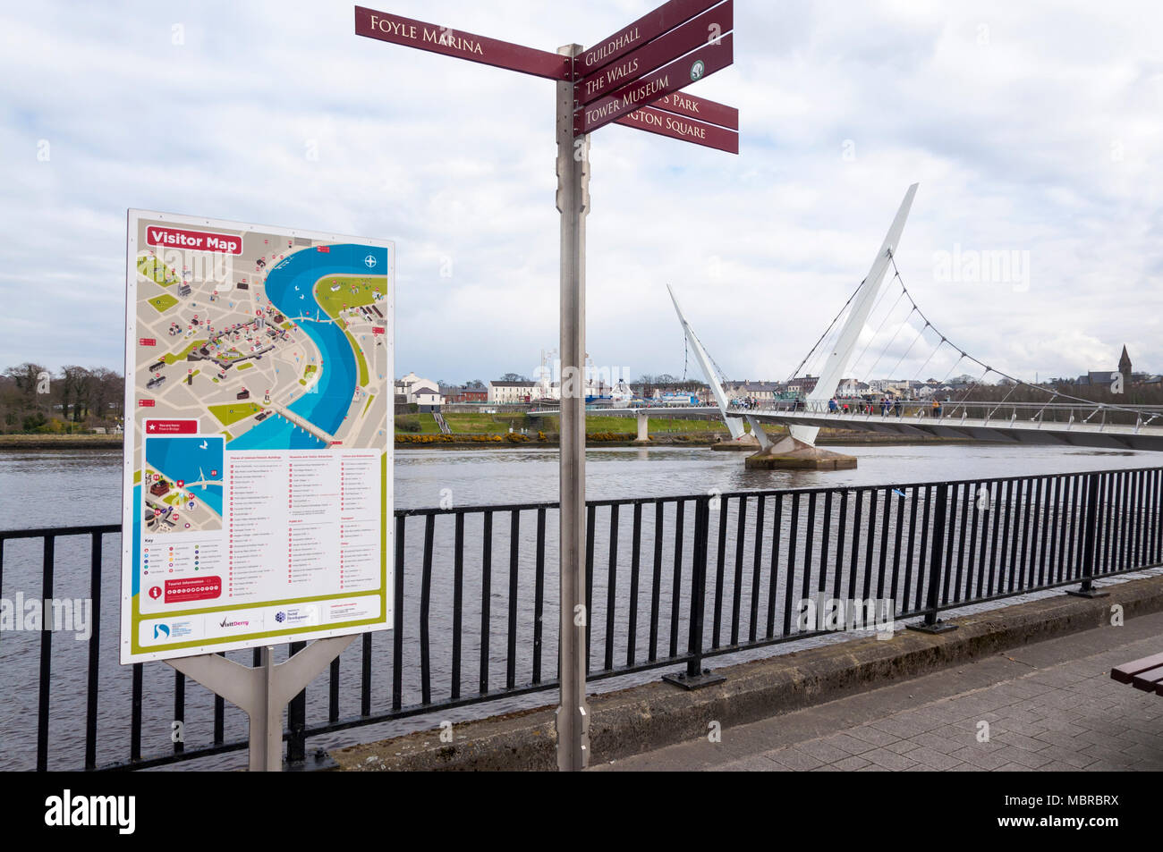 Northern ireland border sign hi-res stock photography and images - Alamy