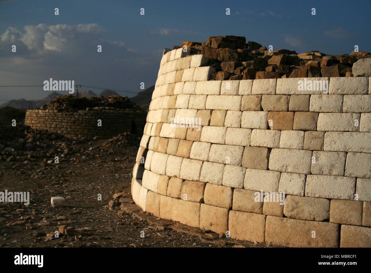 4000 year old Bronze Age tombs at Bat, Oman Stock Photo - Alamy